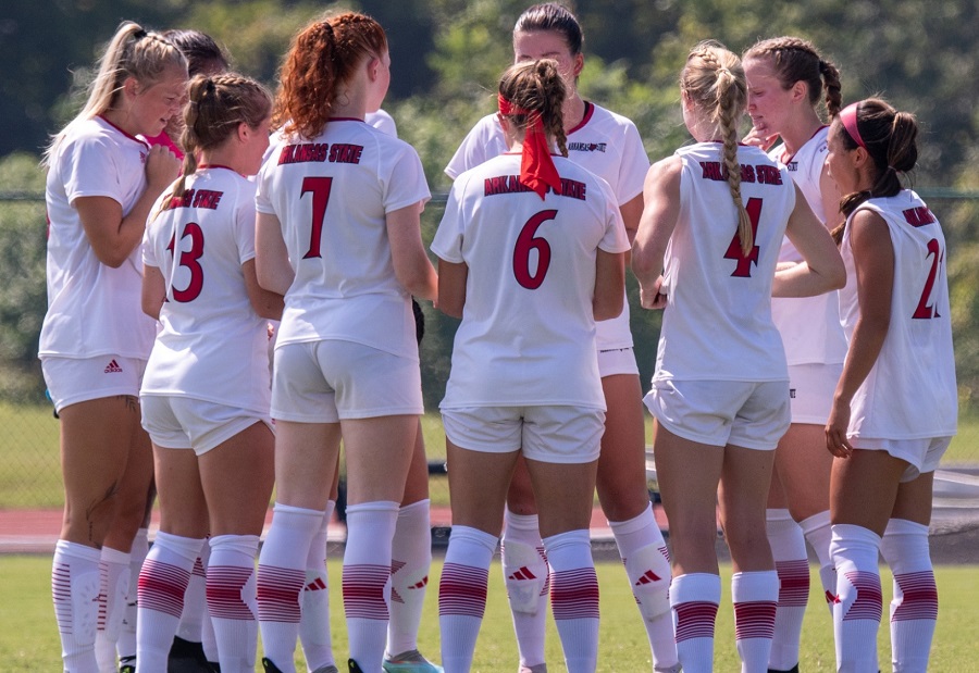 Soccer Queens: Power and Grace on the Field • Page 10 of 25 ...